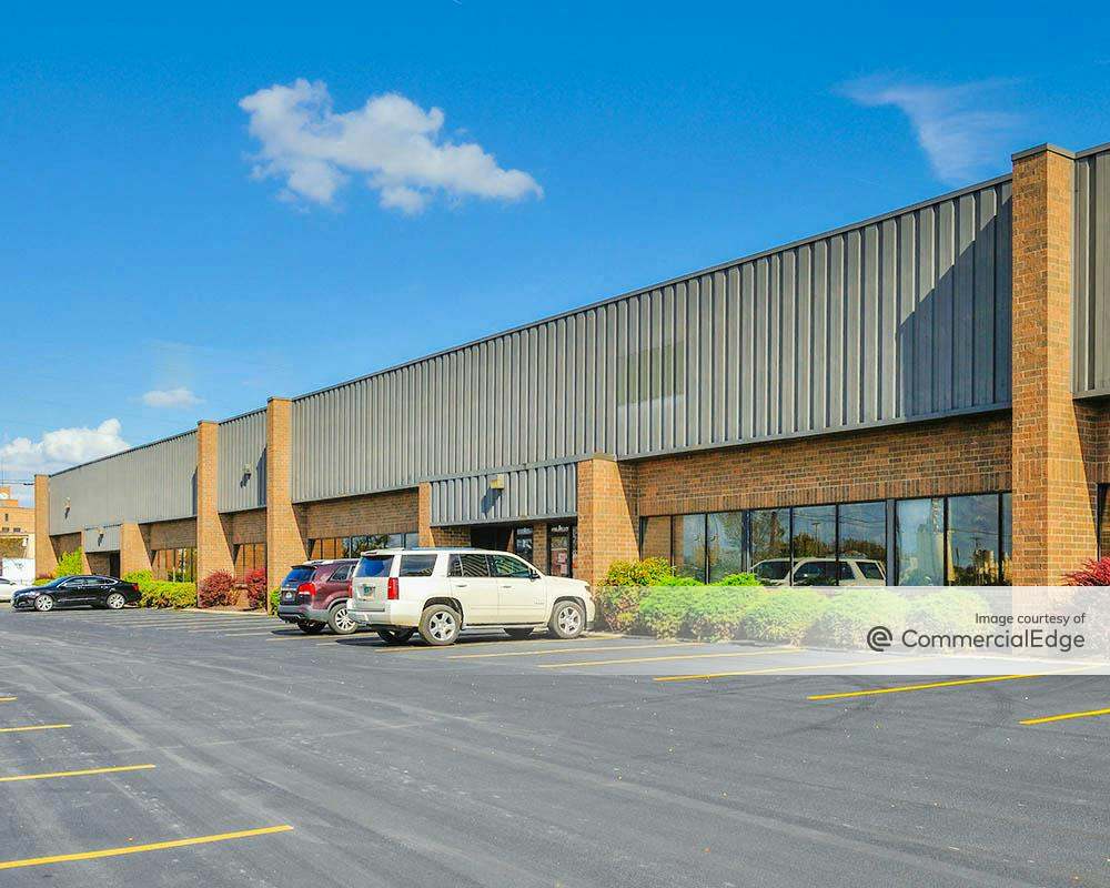 Firestone Business Centre I & II - 1450 Firestone Pkwy, Akron, OH ...