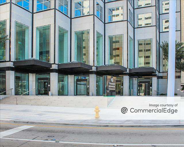 Southeast Financial Center - 200 South Biscayne Blvd, Miami, FL ...