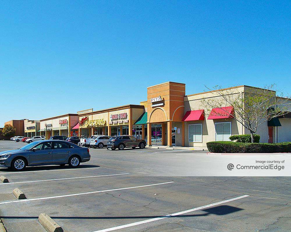 2901-2989 Arden Way - 2901 Arden Way, Sacramento, CA | Retail Space