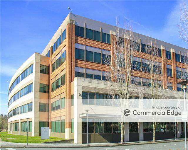 Redmond Town Center Campus - Buildings 1-3 - 16331 NE 72nd Way, Redmond ...