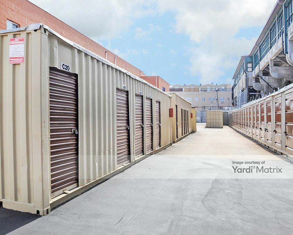Storage Place - 226 Beach 88th Street, Far Rockaway – RENTCafé