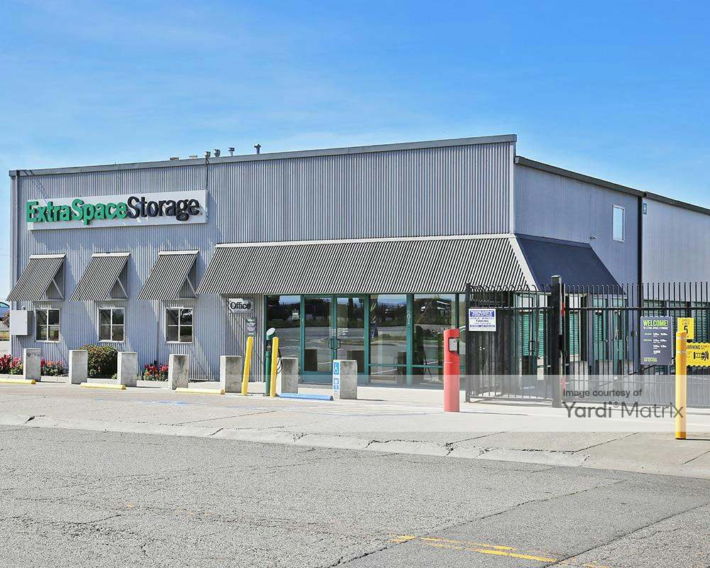 Extra Space Storage - 601 Cedar Street, Berkeley – RENTCafé