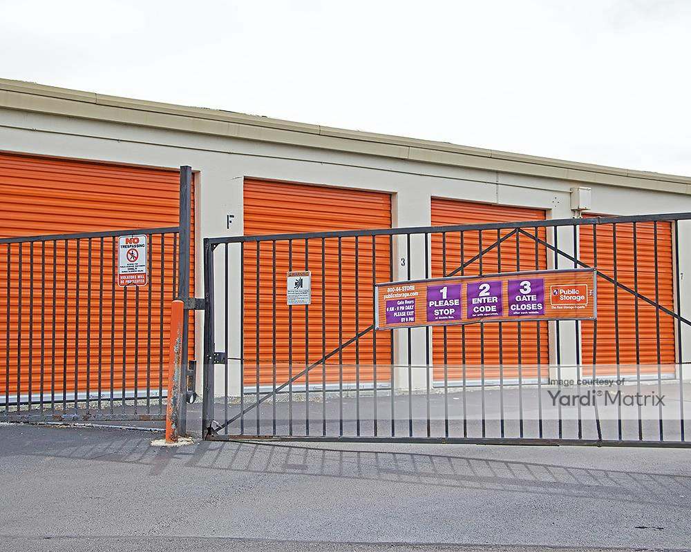 Public Storage - 786 Kinnear Road, Columbus – RentCafe