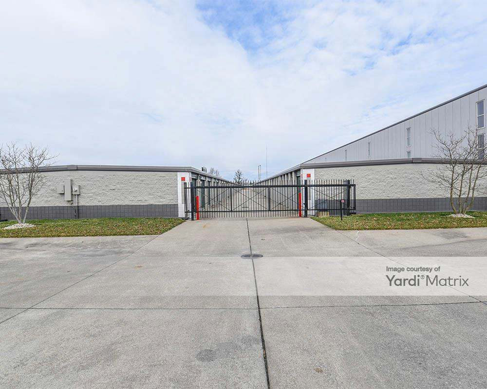 Lexington Mini - Storage - 285 Ruccio Way, Lexington – RentCafe