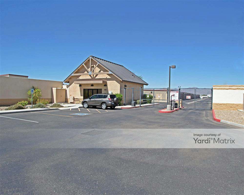 Gabriela Mini Storage - 10812 North Bullard Avenue, Surprise – RENTCafé