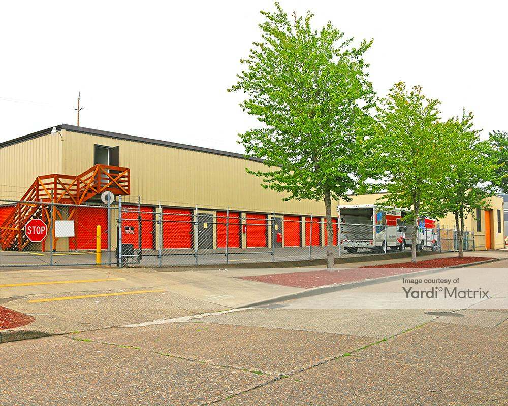 Stor - Room Mini Storage - 4534 SE 17th Avenue, Portland – RENTCafé